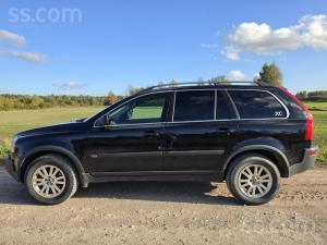 Melns Volvo XC90 2006 Tukums, ar dzinēja tilpumu 2.40 L un nobraukumu 334 tūkst. km par 4200 €, foto 1 vietnē AUTOMOTO.COM.LV