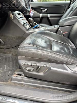 Melns Volvo XC90 2006 Rīga, ar dzinēja tilpumu 2.40 L un nobraukumu 336 tūkst. km par 3900 €, foto 6 vietnē AUTOMOTO.COM.LV