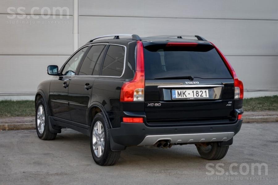 Melns Volvo XC90 2007 Rīga, ar dzinēja tilpumu 2.40 L un nobraukumu 0 tūkst. km par 6493 €, foto 4 vietnē AUTOMOTO.COM.LV