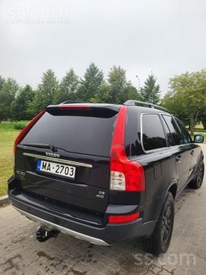 Melns Volvo XC90 2007 Liepāja, ar dzinēja tilpumu 2.50 L un nobraukumu 296 tūkst. km par 6500 €, foto 2 vietnē AUTOMOTO.COM.LV