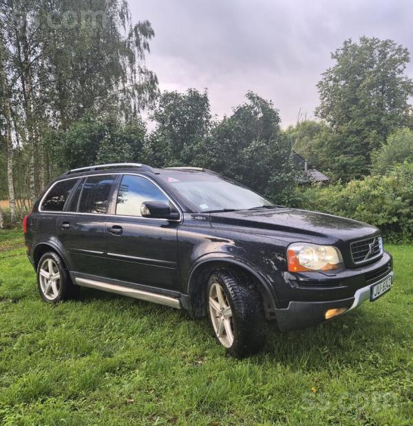Melns Volvo XC90 2007 Rīga, ar dzinēja tilpumu 2.40 L un nobraukumu 420 tūkst. km par 5000 €, foto 2 vietnē AUTOMOTO.COM.LV
