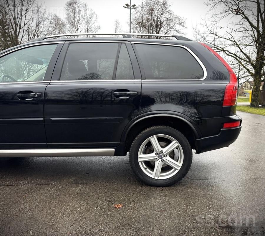 Melns Volvo XC90 2007 Jūrmala, ar dzinēja tilpumu 2.40 L un nobraukumu 0 tūkst. km par 7495 €, foto 10 vietnē AUTOMOTO.COM.LV