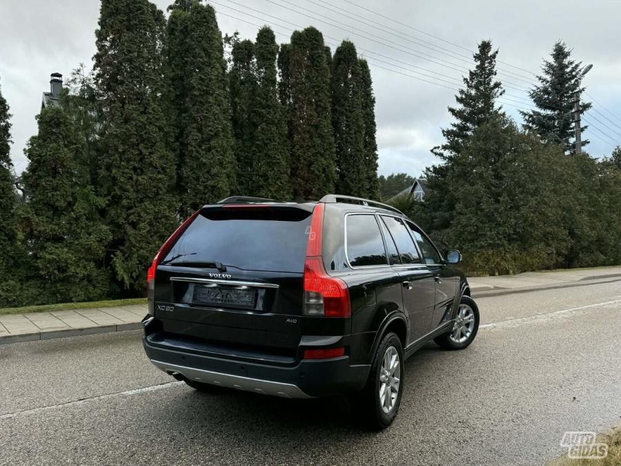 Black Volvo XC90 2007 in Anyksciai, with an engine capacity of 2.40 L and mileage of 350 thousand km for 5150 €, photo 4 on AUTOMOTO.COM.LV
