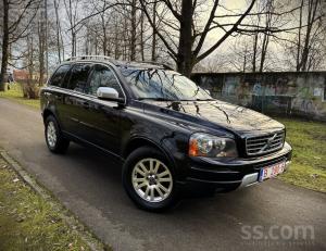 Black Volvo XC90 2007 in Jurmala, with an engine capacity of 2.40 L and mileage of 305 thousand km for 6450 €, photo 2 on AUTOMOTO.COM.LV