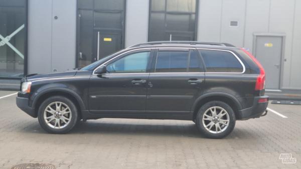 Melns Volvo XC90 2007 Viļņa, ar dzinēja tilpumu 2.40 L un nobraukumu 370 tūkst. km par 4300 €, foto 5 vietnē AUTOMOTO.COM.LV
