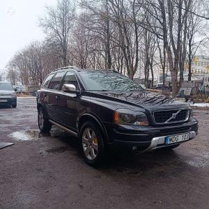 Black Volvo XC90 2007 in Vilnius, with an engine capacity of 2.40 L and mileage of 410 thousand km for 7200 €, photo  on AUTOMOTO.COM.LV
