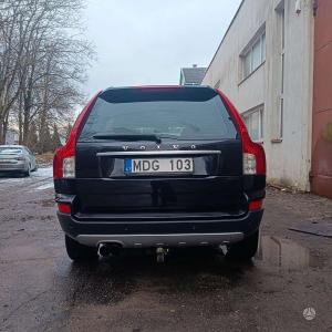 Black Volvo XC90 2007 in Vilnius, with an engine capacity of 2.40 L and mileage of 410 thousand km for 7200 €, photo 4 on AUTOMOTO.COM.LV