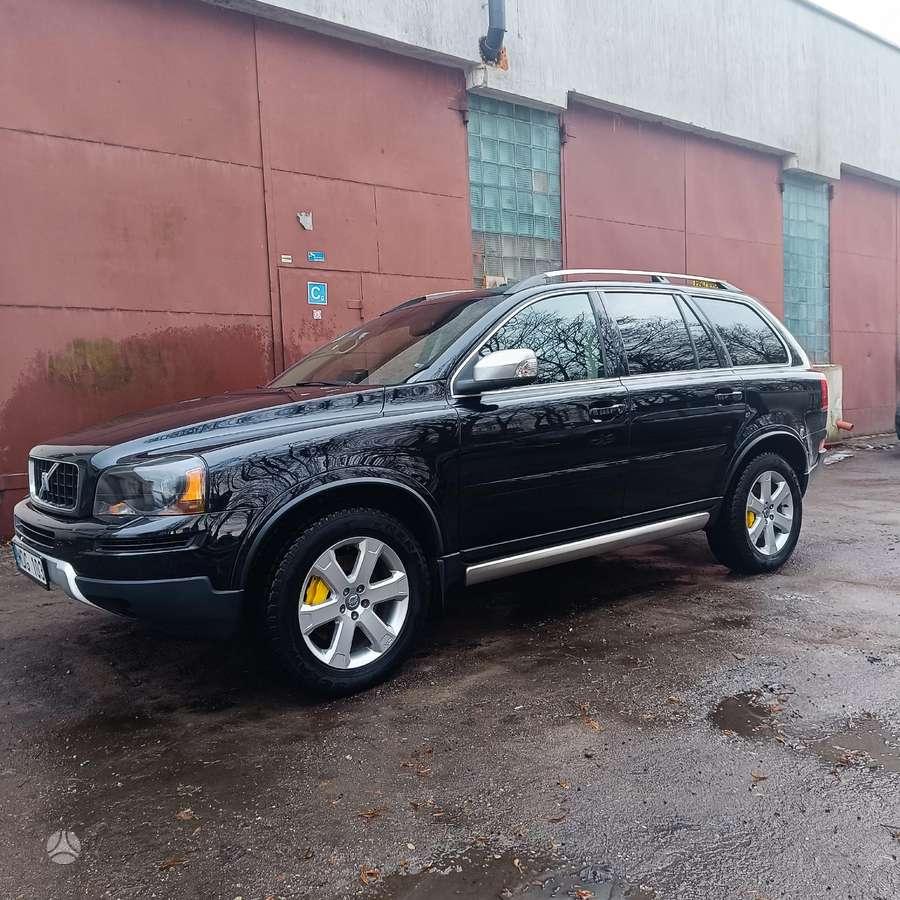 Black Volvo XC90 2007 in Vilnius, with an engine capacity of 2.40 L and mileage of 410 thousand km for 7200 €, photo 5 on AUTOMOTO.COM.LV