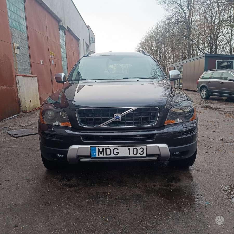 Black Volvo XC90 2007 in Vilnius, with an engine capacity of 2.40 L and mileage of 410 thousand km for 7200 €, photo 7 on AUTOMOTO.COM.LV