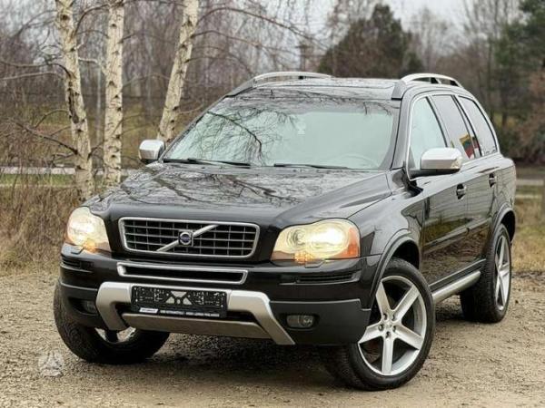Melns Volvo XC90 2007 Šauļi, ar dzinēja tilpumu 3.19 L un nobraukumu 349 tūkst. km par 4999 €, foto 1 vietnē AUTOMOTO.COM.LV
