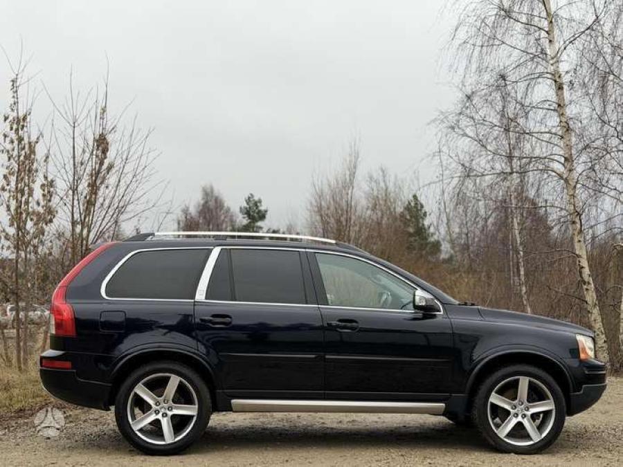 Melns Volvo XC90 2007 Šauļi, ar dzinēja tilpumu 3.19 L un nobraukumu 349 tūkst. km par 4999 €, foto 14 vietnē AUTOMOTO.COM.LV