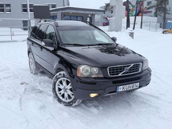 Melns Volvo XC90 2007 Viļņa, ar dzinēja tilpumu 3.19 L un nobraukumu 320 tūkst. km par 2900 €, foto 1 vietnē AUTOMOTO.COM.LV