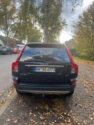 Melns Volvo XC90 2007 Marijampole, ar dzinēja tilpumu 2.40 L un nobraukumu 294 tūkst. km par 5100 €, foto 3 vietnē AUTOMOTO.COM.LV