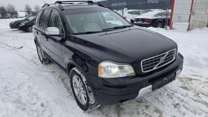 Black Volvo XC90 2007 in Siauliai, with an engine capacity of 2.40 L and mileage of 280 thousand km for 6999 €, photo 7 on AUTOMOTO.COM.LV