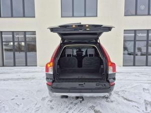 Black Volvo XC90 2007 in Marijampole, with an engine capacity of 2.40 L and mileage of 273 thousand km for 7199 €, photo 26 on AUTOMOTO.COM.LV