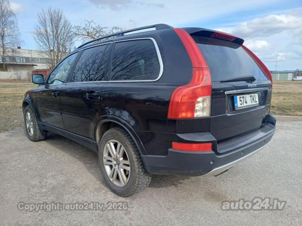 Melns Volvo XC90 2007 Tallina, ar dzinēja tilpumu 2.40 L un nobraukumu 363 tūkst. km par 5900 €, foto 5 vietnē AUTOMOTO.COM.LV