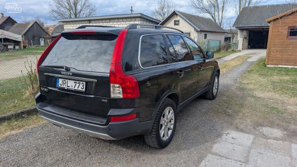 Black Volvo XC90 2007 in Vilnius, with an engine capacity of 2.40 L and mileage of 309 thousand km for 3900 €, photo 3 on AUTOMOTO.COM.LV