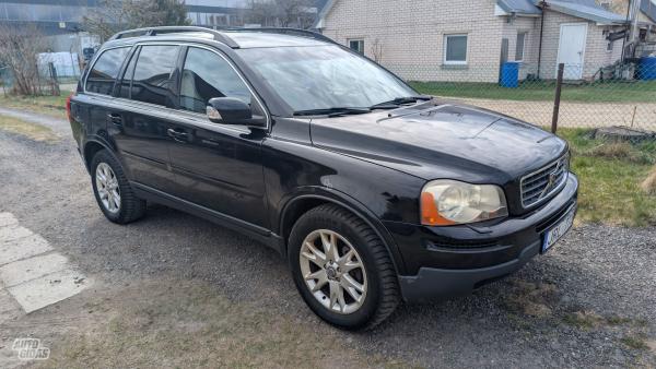 Black Volvo XC90 2007 in Vilnius, with an engine capacity of 2.40 L and mileage of 309 thousand km for 3900 €, photo 4 on AUTOMOTO.COM.LV