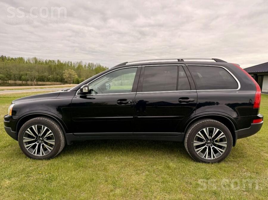 Melns Volvo XC90 2007 Rīga, ar dzinēja tilpumu 2.40 L un nobraukumu 280 tūkst. km par 8790 €, foto 5 vietnē AUTOMOTO.COM.LV