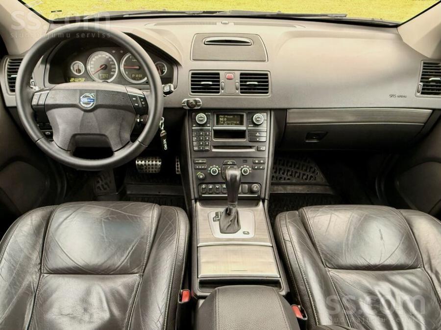 Melns Volvo XC90 2007 Rīga, ar dzinēja tilpumu 2.40 L un nobraukumu 280 tūkst. km par 8790 €, foto 12 vietnē AUTOMOTO.COM.LV