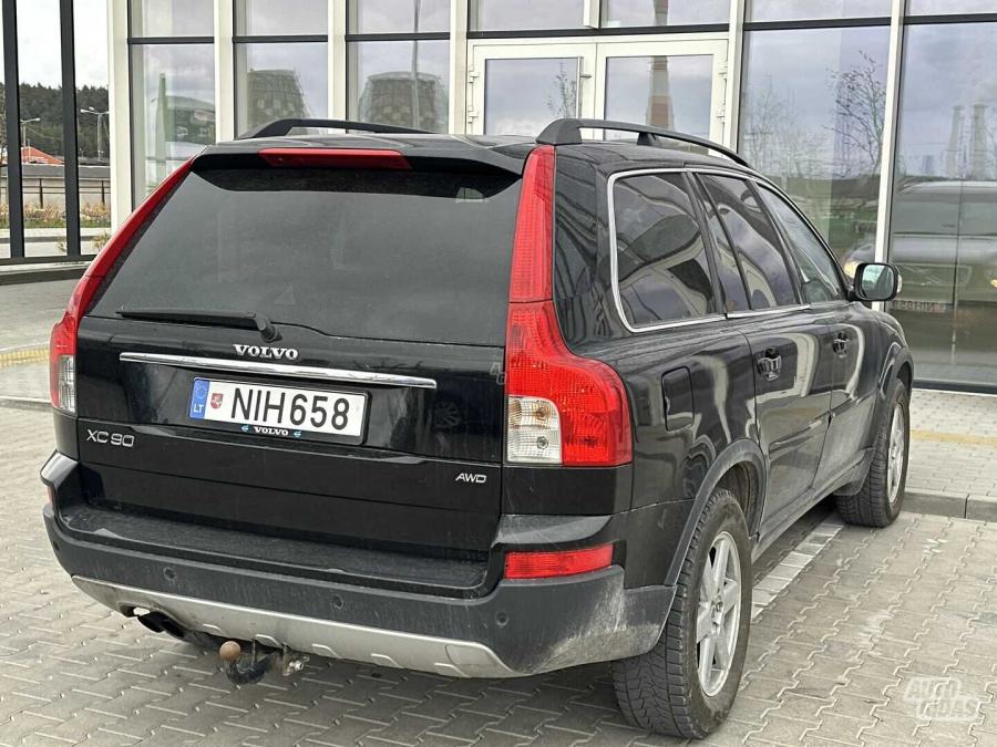 Черный Вольво ХС90 2007 в Вильнюс, объемом двигателя 2.40 л и пробегом 312 тыс. км за 4800 €, фото 7 на AUTOMOTO.COM.LV