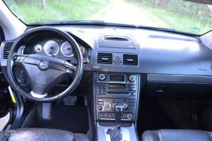 Melns Volvo XC90 2007 Viļņa, ar dzinēja tilpumu 2.40 L un nobraukumu 299 tūkst. km par 5950 €, foto 12 vietnē AUTOMOTO.COM.LV