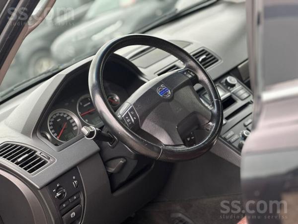 Melns Volvo XC90 2007 Jelgava, ar dzinēja tilpumu 2.40 L un nobraukumu 0 tūkst. km par 6100 €, foto 7 vietnē AUTOMOTO.COM.LV