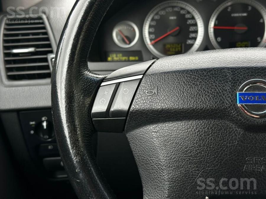 Черный Вольво ХС90 2007 в Елгава, объемом двигателя 2.40 л и пробегом 0 тыс. км за 6100 €, фото 24 на AUTOMOTO.COM.LV