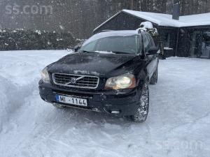 Black Volvo XC90 2007 in Riga, with an engine capacity of 2.40 L and mileage of 0 thousand km for 4300 €, photo 5 on AUTOMOTO.COM.LV
