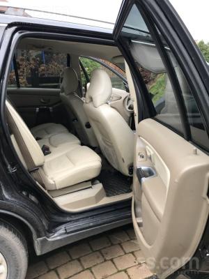 Black Volvo XC90 2007 in Riga, with an engine capacity of 2.40 L and mileage of 0 thousand km for 4300 €, photo 10 on AUTOMOTO.COM.LV