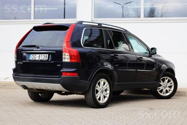 Melns Volvo XC90 2007 Rīga, ar dzinēja tilpumu 2.40 L un nobraukumu 0 tūkst. km par 4495 €, foto 5 vietnē AUTOMOTO.COM.LV