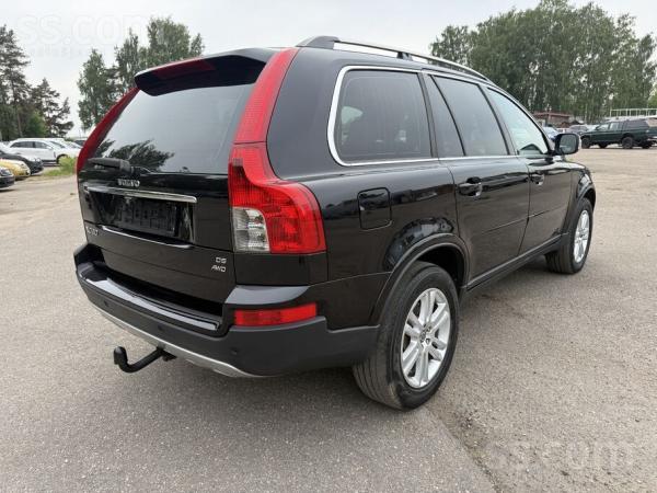 Melns Volvo XC90 2007 Rīga, ar dzinēja tilpumu 2.40 L un nobraukumu 294 tūkst. km par 6480 €, foto 3 vietnē AUTOMOTO.COM.LV
