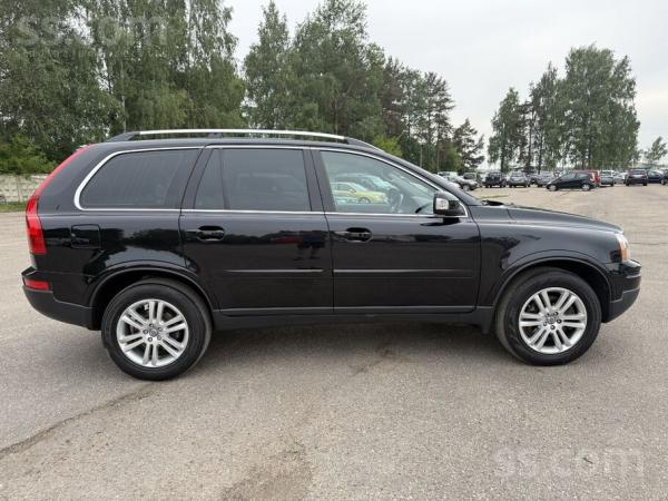 Melns Volvo XC90 2007 Rīga, ar dzinēja tilpumu 2.40 L un nobraukumu 294 tūkst. km par 6480 €, foto 7 vietnē AUTOMOTO.COM.LV