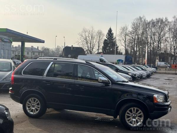 Melns Volvo XC90 2007 Rīga, ar dzinēja tilpumu 2.40 L un nobraukumu 325 tūkst. km par 6450 €, foto 7 vietnē AUTOMOTO.COM.LV