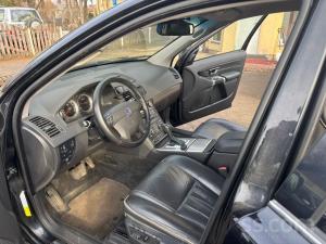 Melns Volvo XC90 2007 Rīga, ar dzinēja tilpumu 2.40 L un nobraukumu 325 tūkst. km par 6450 €, foto 13 vietnē AUTOMOTO.COM.LV