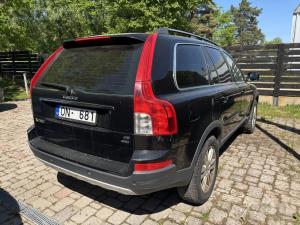 Melns Volvo XC90 2007 Rīga, ar dzinēja tilpumu 2.40 L un nobraukumu 380 tūkst. km par 3700 €, foto 13 vietnē AUTOMOTO.COM.LV