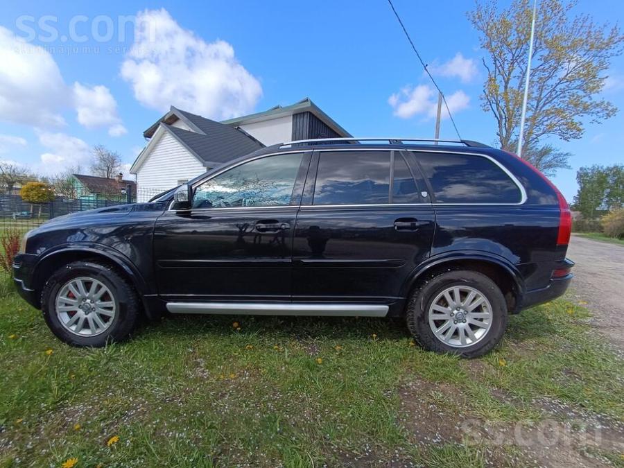 Melns Volvo XC90 2007 Rīga, ar dzinēja tilpumu 2.40 L un nobraukumu 276 tūkst. km par 6350 €, foto 15 vietnē AUTOMOTO.COM.LV