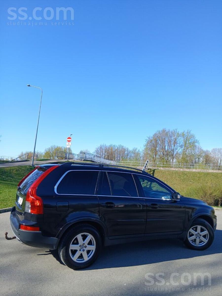 Melns Volvo XC90 2007 Jēkabpils, ar dzinēja tilpumu 2.40 L un nobraukumu 464 tūkst. km par 4650 €, foto 6 vietnē AUTOMOTO.COM.LV