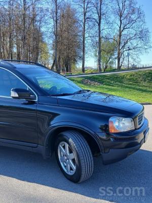 Melns Volvo XC90 2007 Jēkabpils, ar dzinēja tilpumu 2.40 L un nobraukumu 464 tūkst. km par 4650 €, foto 7 vietnē AUTOMOTO.COM.LV