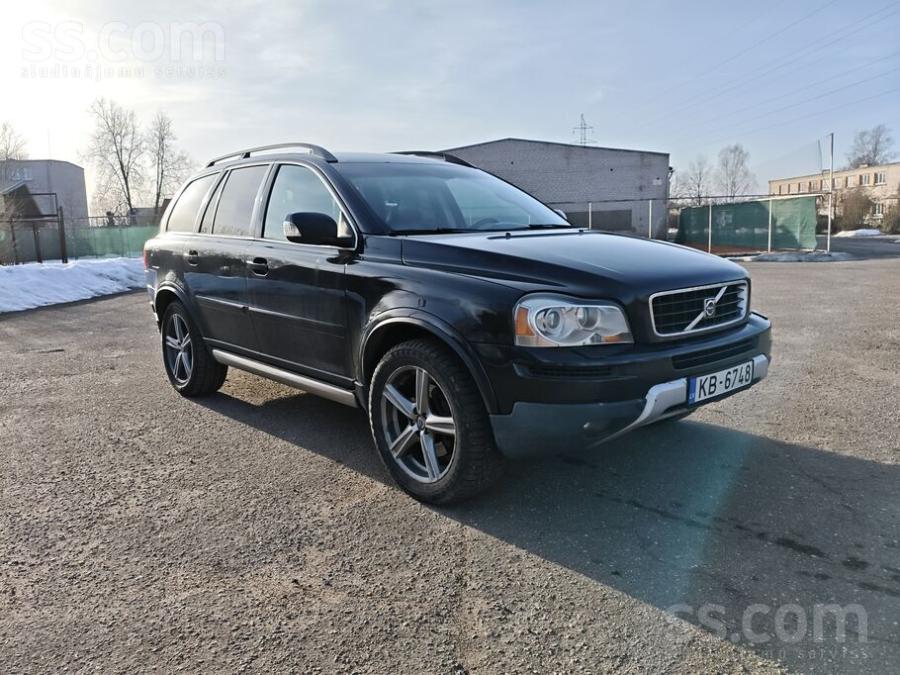 Черный Вольво ХС90 2007 в Елгава, объемом двигателя 2.40 л и пробегом 396 тыс. км за 4900 €, фото 1 на AUTOMOTO.COM.LV