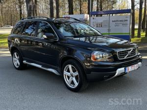 Melns Volvo XC90 2007 Rīga, ar dzinēja tilpumu 2.40 L un nobraukumu 319 tūkst. km par 6399 €, foto 3 vietnē AUTOMOTO.COM.LV