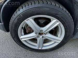Melns Volvo XC90 2007 Rīga, ar dzinēja tilpumu 2.40 L un nobraukumu 319 tūkst. km par 6399 €, foto 8 vietnē AUTOMOTO.COM.LV