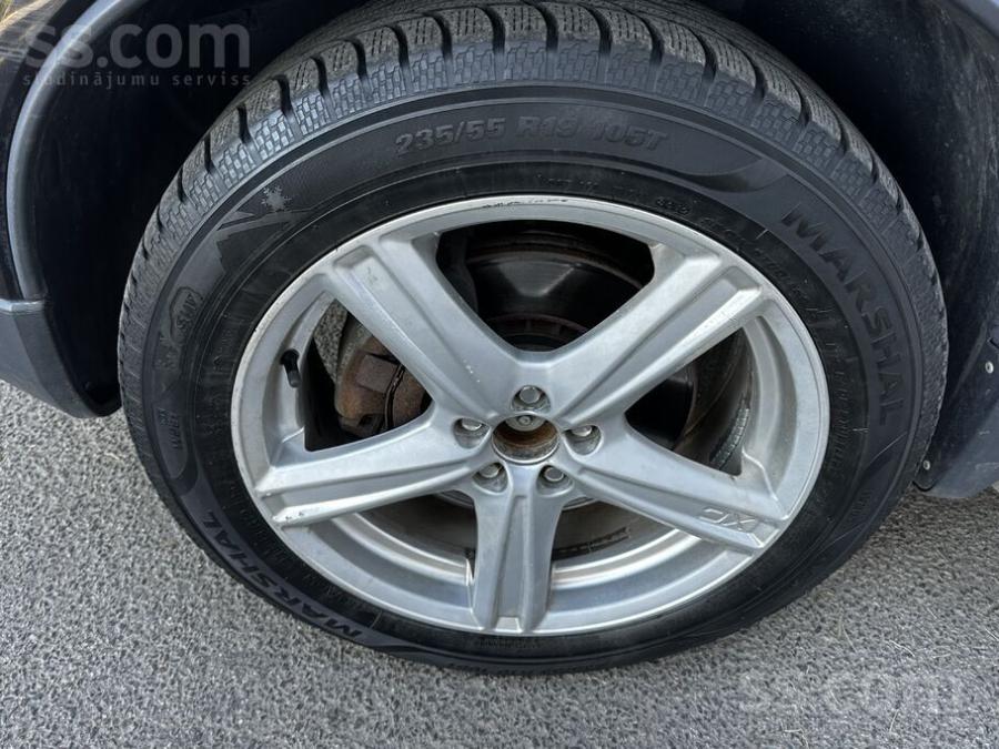 Melns Volvo XC90 2007 Rīga, ar dzinēja tilpumu 2.40 L un nobraukumu 319 tūkst. km par 6399 €, foto 8 vietnē AUTOMOTO.COM.LV