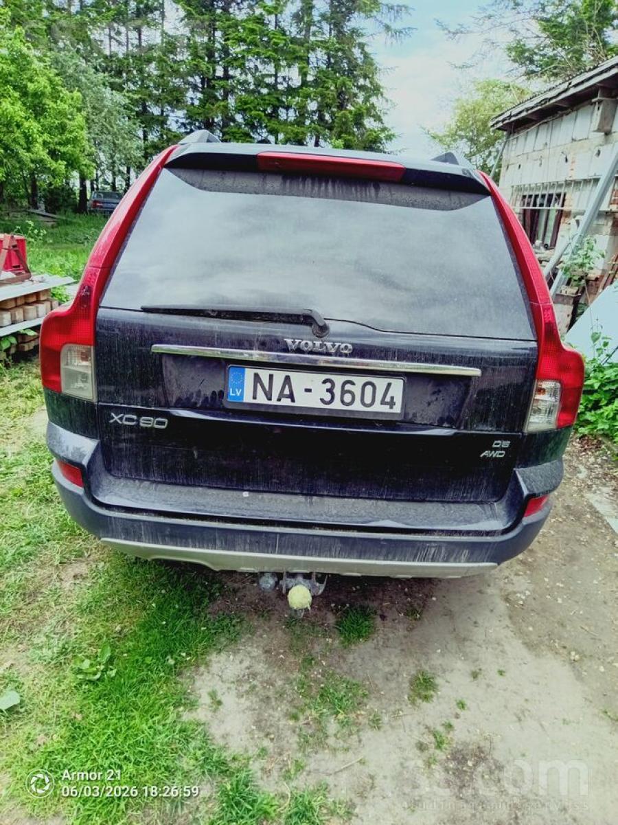 Черный Вольво ХС90 2007 в Лиепая, объемом двигателя 2.40 л и пробегом 368 тыс. км за 4000 €, фото 3 на AUTOMOTO.COM.LV
