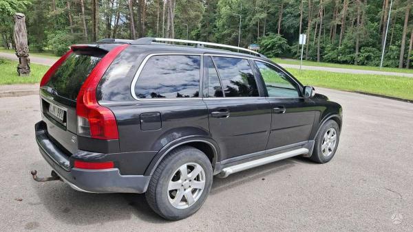 Melns Volvo XC90 2007 Anykščiai, ar dzinēja tilpumu 2.40 L un nobraukumu 300 tūkst. km par 5100 €, foto 5 vietnē AUTOMOTO.COM.LV