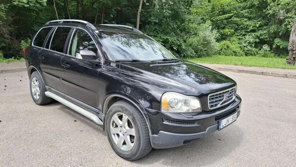 Melns Volvo XC90 2007 Anykščiai, ar dzinēja tilpumu 2.40 L un nobraukumu 300 tūkst. km par 5100 €, foto 6 vietnē AUTOMOTO.COM.LV