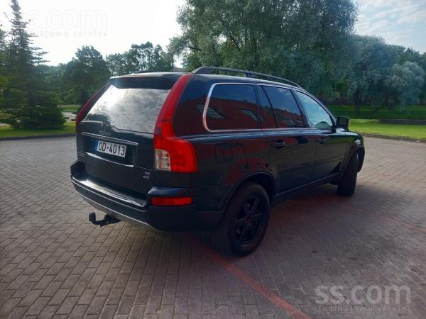 Черный Вольво ХС90 2007 в Кулдига, объемом двигателя 2.40 л и пробегом 283 тыс. км за 6800 €, фото 2 на AUTOMOTO.COM.LV