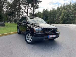 Black Volvo XC90 2007 in Riga, with an engine capacity of 2.40 L and mileage of 239 thousand km for 3000 €, photo 3 on AUTOMOTO.COM.LV