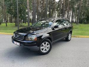 Black Volvo XC90 2007 in Riga, with an engine capacity of 2.40 L and mileage of 239 thousand km for 3000 €, photo 4 on AUTOMOTO.COM.LV