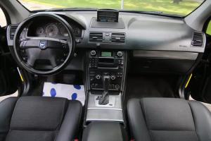 Melns Volvo XC90 2007 Rīga, ar dzinēja tilpumu 2.40 L un nobraukumu 270 tūkst. km par 5490 €, foto 10 vietnē AUTOMOTO.COM.LV